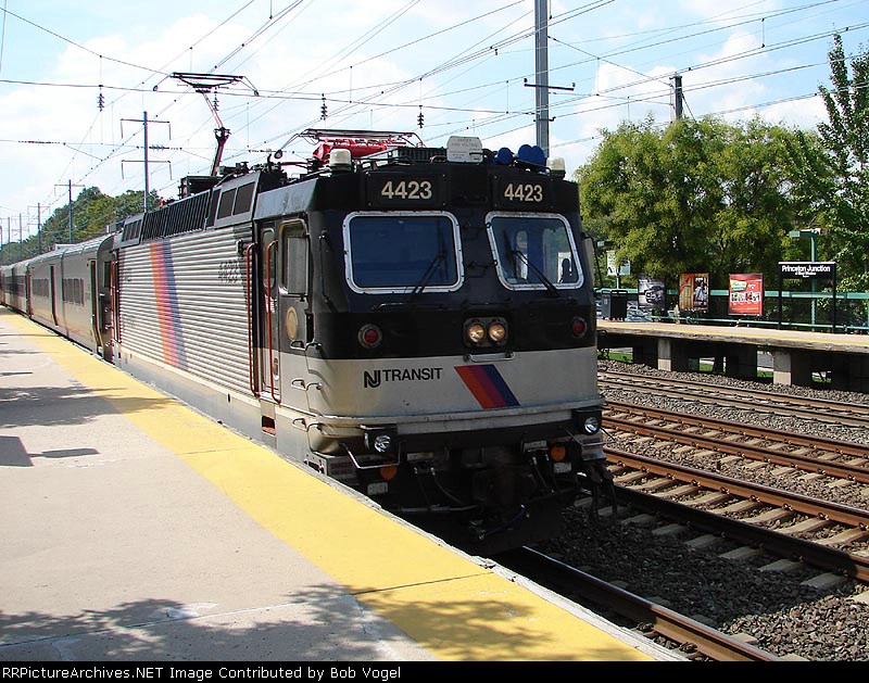 NJT 4423